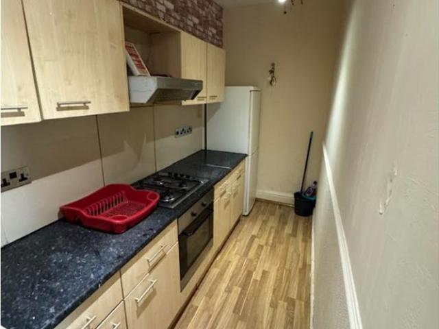 Newsome Road, Huddersfield HD4, 2 bed terraced house to rent, £650 pcm | PrimeLocation
