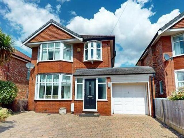 Newstead Road, Davyhulme, 3 Bedroom Detached