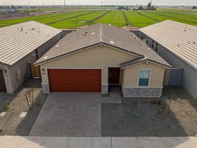 Nexus at Hurley Ranch 3 Bedroom Apartment for Rent at 8526 W Agora Ln, Tolleson, AZ 85353