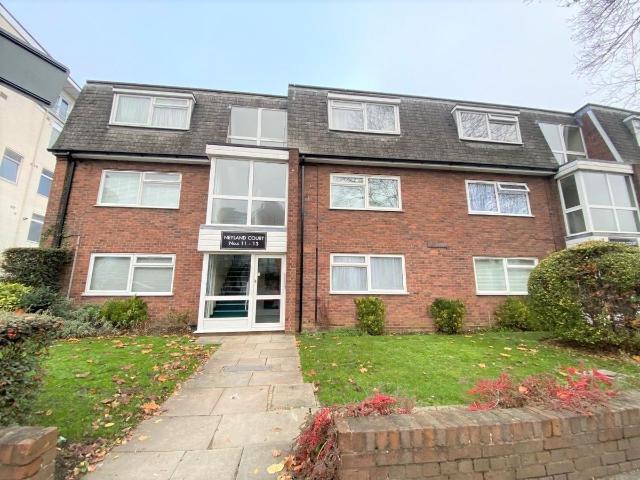 Neyland Court, Pembroke Road, Ruislip HA4, 1 bed flat to rent, £1,450 pcm | PrimeLocation
