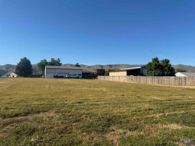 NKA Valleyview Dr