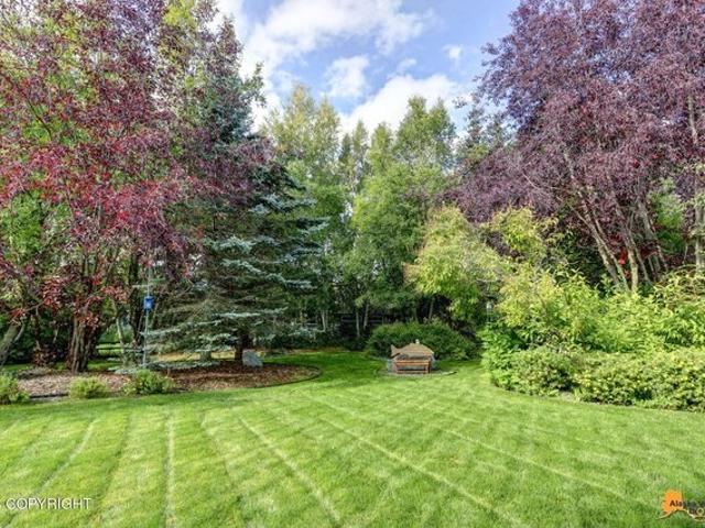 Botanical Heights Cir, Anchorage, AK 99515
