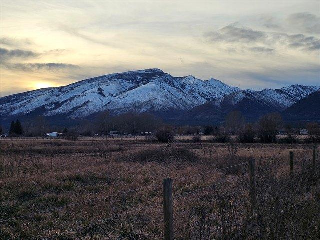 Nhn Grant Ln, Hamilton, MT 59840