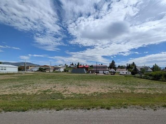 Nhn Hampton St E, White Sulphur Springs, MT 59645
