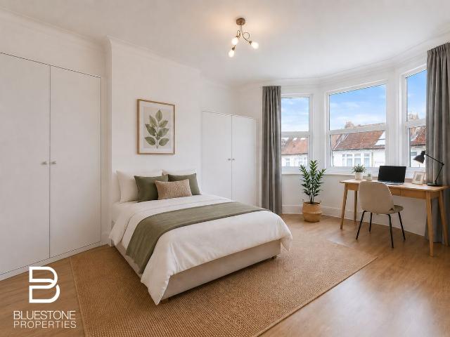 Nimrod Road, Furzedown SW16, Room to rent, £800 pcm | PrimeLocation