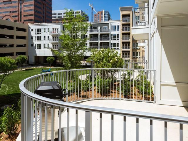 Nine15 Midtown 1 Bedroom Apartment for Rent at 915 W Peachtree St Nw, Atlanta, GA 30309 Midtown