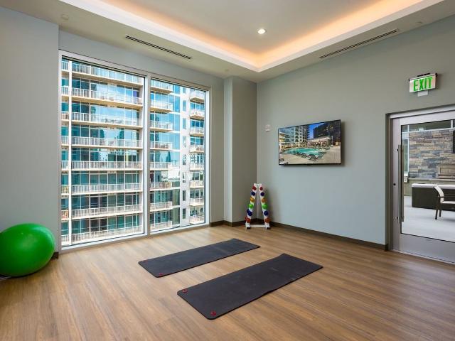 Nine15 Midtown Studio Apartment for Rent at 915 W Peachtree St Nw, Atlanta, GA 30309 Midtown