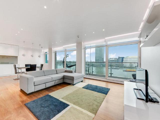 Nine Albert Embankment, London, SE1 1 bed flat to rent £3,500 pcm £808 pw
