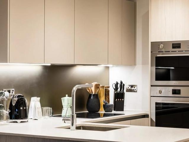 Nine Elms Lane, London Studio to rent £2,645 pcm £610 pw