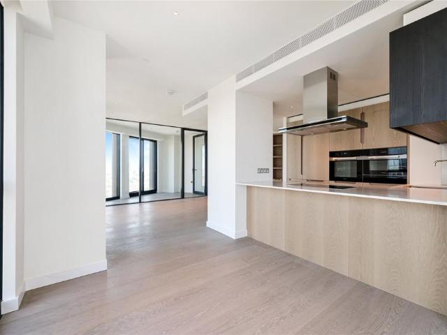 Nine Elms Lane, London, SW8 3 bed apartment to rent £12,415 pcm £2,865 pw