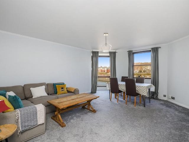 Nine Elms Lane, London SW8, 3 bed flat to rent, £4,500 pcm | PrimeLocation