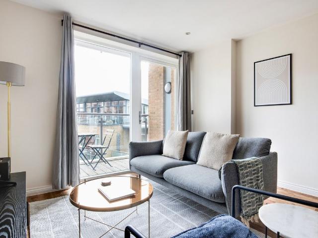 Nine Elms SW8, 1 bed flat to rent, £2,820 pcm | PrimeLocation