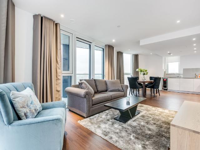 Nine Elms Point, 50 Wandsworth Road London SW8, 2 bed flat to rent, £4,341 pcm | PrimeLocation