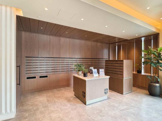 Nine Elms Park Room 1
