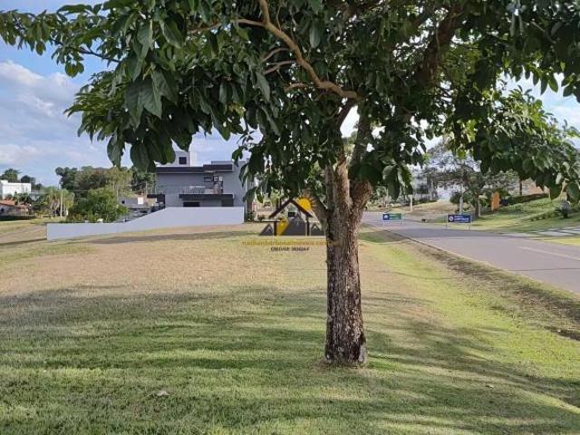 Ninho Verde 2 Eco Residence Terreno à Venda no Ninho Verde 2 – Avenida Principal com Vista Permane
