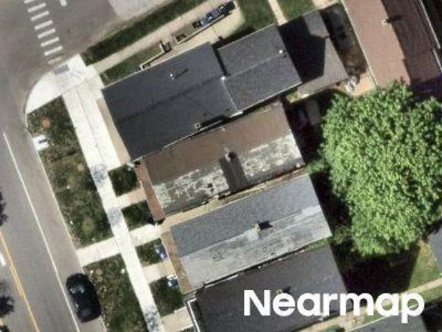 Niagara St
