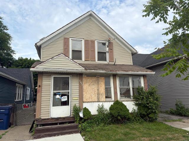 Niagara St