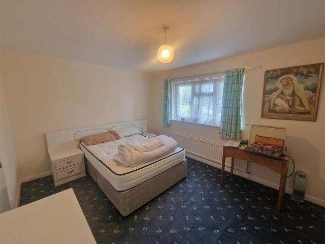 Nibthwaite Rd, Wealdstone, Harrow 4 bed terraced house to rent £2,401 pcm £554 pw