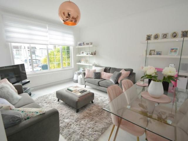 Nibthwaite Road, Harrow HA1, 1 bed flat to rent, £1,600 pcm | PrimeLocation