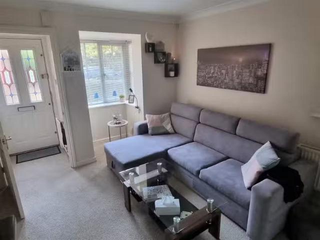 Deal! Oaktree Close, LETCHWORTH GARDEN CITY