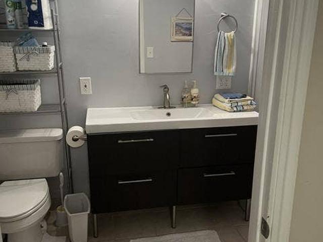 Nice basement bedroom & bathroom
