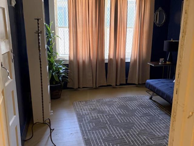 Nice big house to share