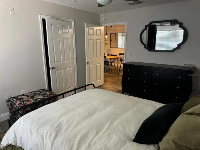 Nice, clean and comfy room