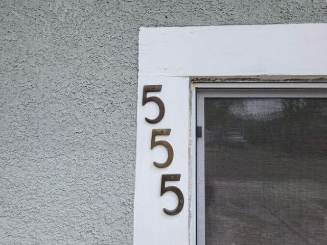Nice Clean Home, Large Family Room, Pets Ok! Great Location!