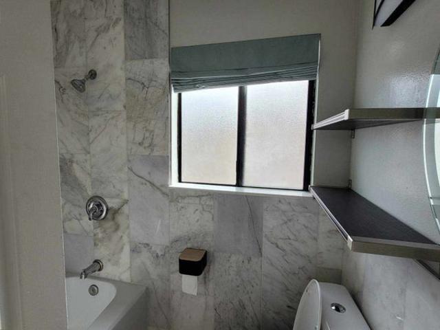 Nice, clean private w/own bathroom & garage
