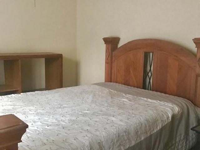 Nice, Clean Room
