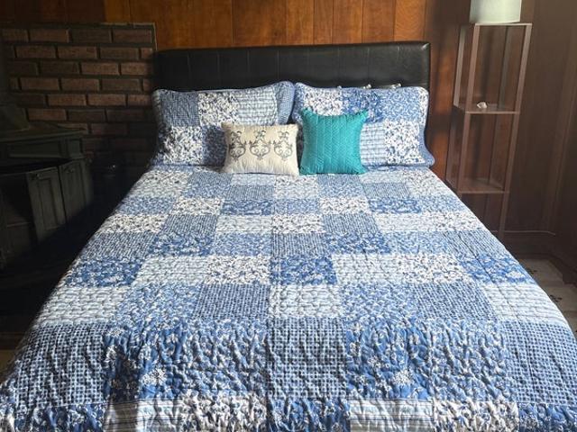 Nice clean room for rent
