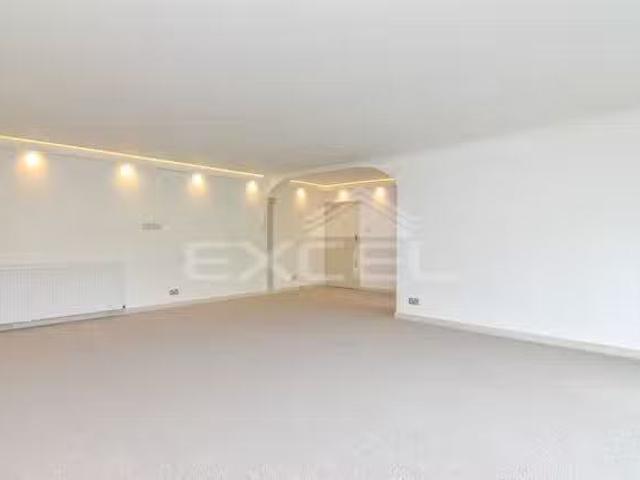 Rental! Cottage to rent in Clifton Villas, Warwick Avenue, Lon.
