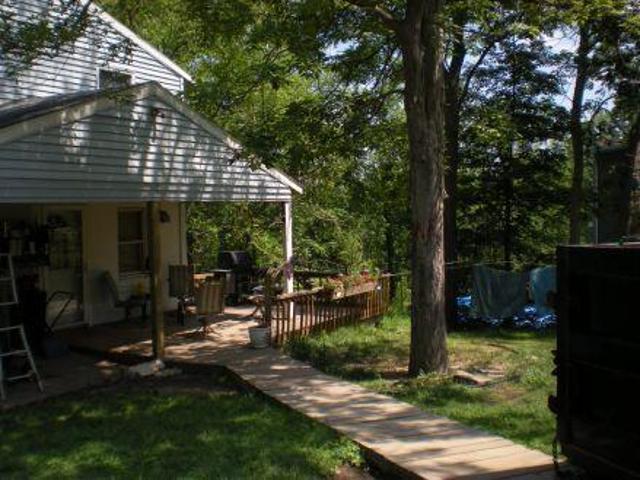 Nice country home needs some work will negotiate
