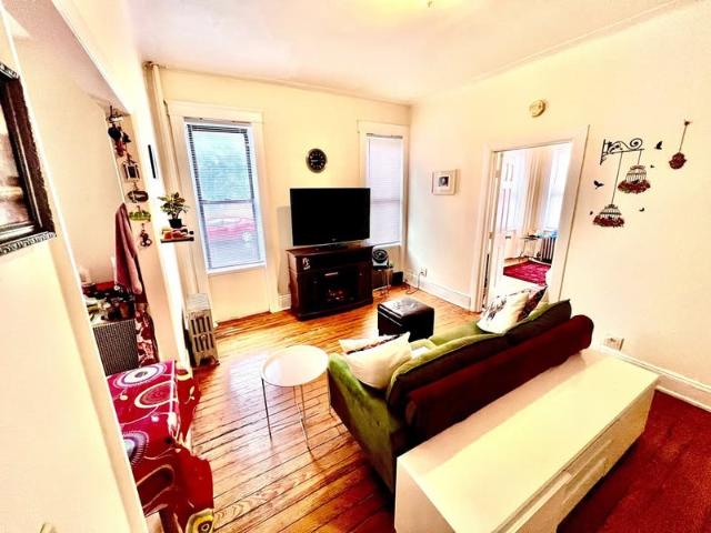 Nice & Cozy Room in a Prime Location