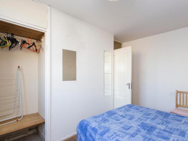 Nice double bedroom near the Barts and the London School of Medicine & Dentistry Has a Room