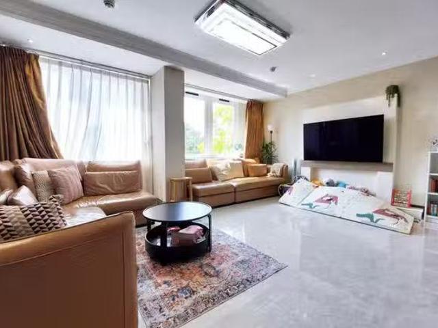 New Flat to rent in Greystoke House, Brunswick Road W5