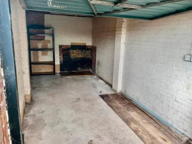 Just in! Garage for rent in Single Garage, Ash Close, Yate, Br.