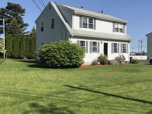 Nice house near Natick Mall