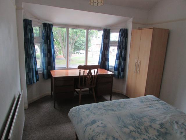 Nice house students/professionals Sep26