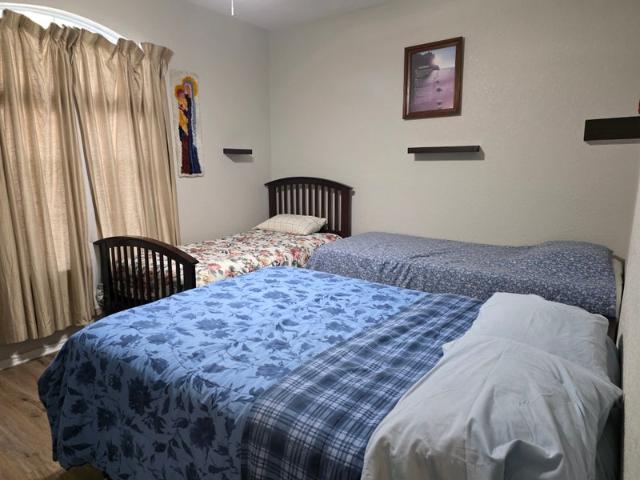 Nice large bedroom for rent