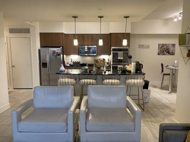 NICE PRIVATE BDRM/Shared BTH in Aventura!