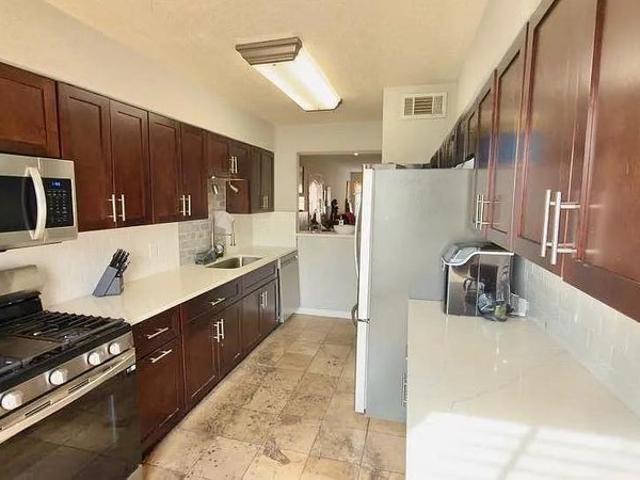 Nice private room and bath in 2 2 condo