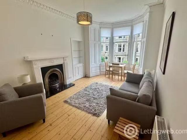 Charming Property to rent in Comely Bank Place, Comely Bank, E.