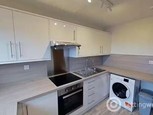 Just in! Property to rent in Dalrymple Loan, Musselburgh