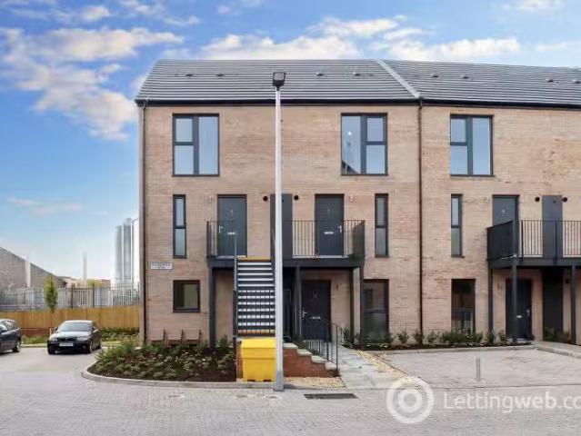 Nice Property to rent in Kilpatrick Bow, Edinburgh, Midlothian.