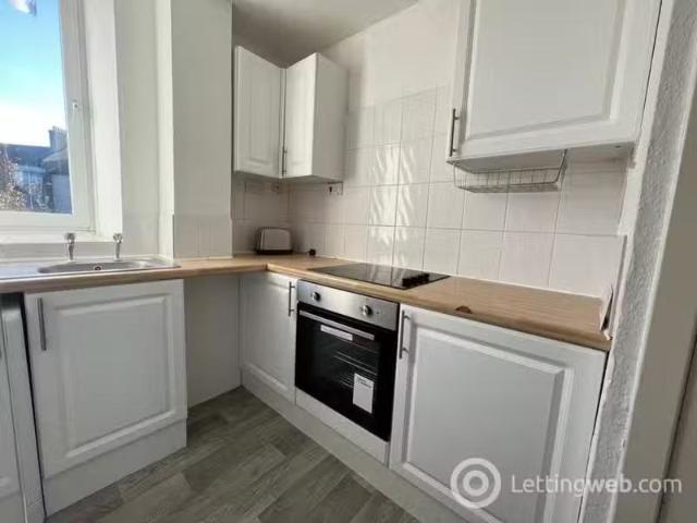 Cheap Property to rent in Isla Street, Dundee