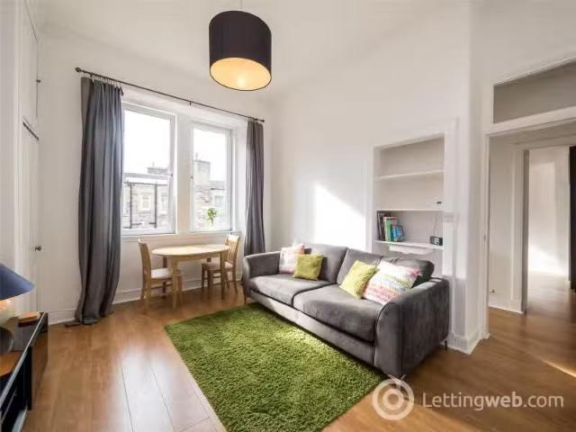 Unique Property to rent in Lochrin Terrace, Edinburgh, EH3