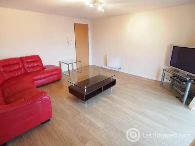 For Rent! Property to rent in Links Road, Second Left, AB24