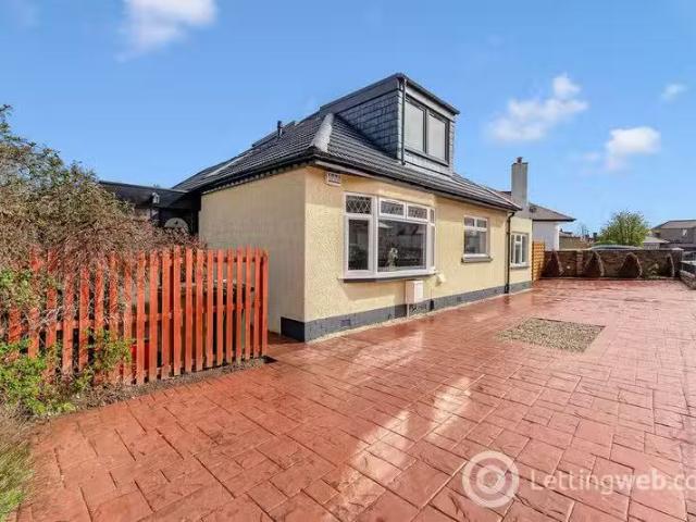 Cozy Property to rent in Milton Crescent, Duddingston, Edinbur.