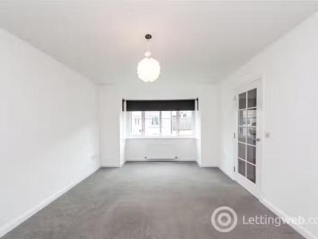 Nice Property to rent in Skene Crescent, Elrick, Westhill, AB32